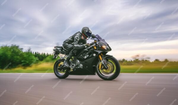 Master How to Do Wheelie on a Motorcycle
